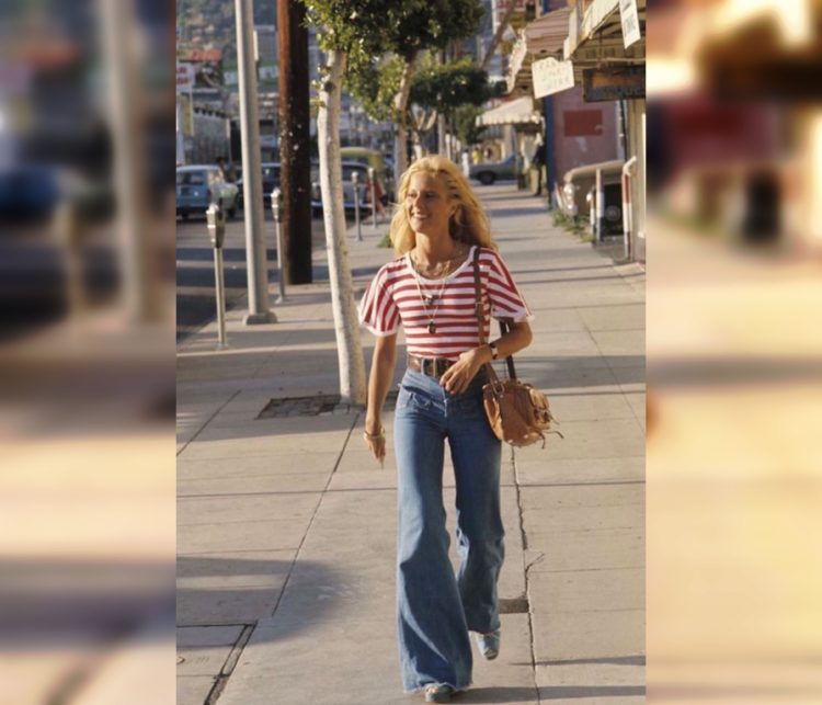 Charming Girls of the 70S: The Best Photos